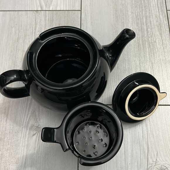 homeworld | Kitchen | Homeworld By Stanley Roberts Black Tea Teapot ...